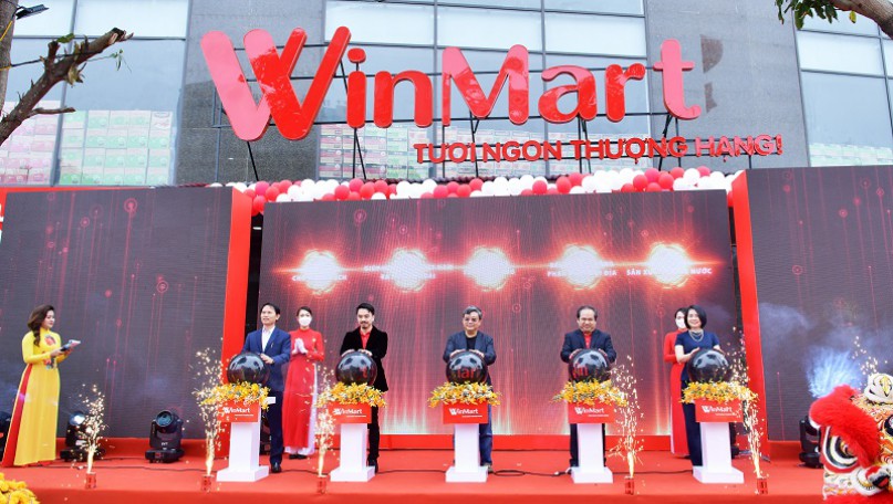VinMart officially changes its name to WinMart